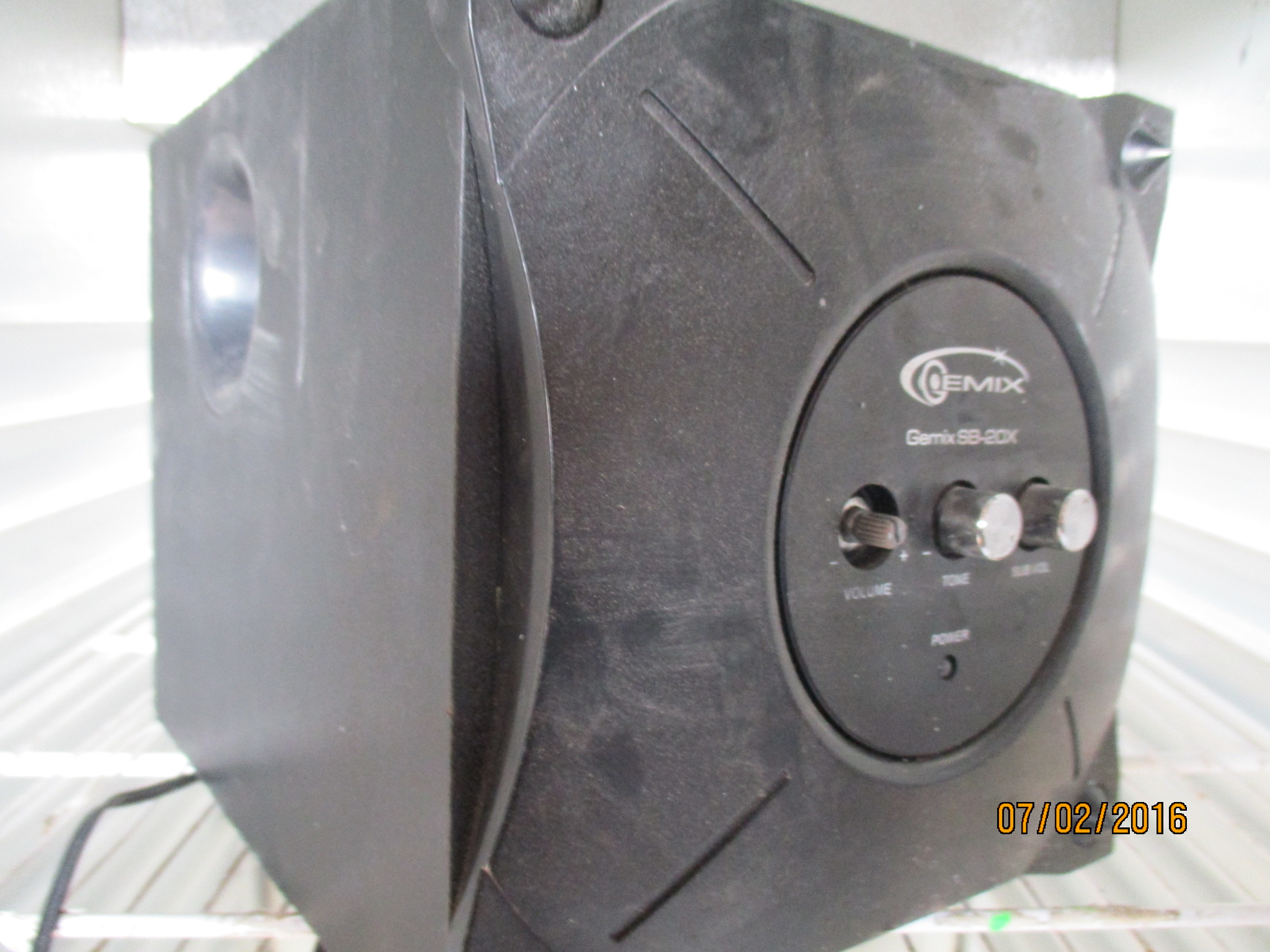 Сабвуфер GEMIX SB-20Х та дві акустичні колонки GEMIX BF 11 - setam.net.ua