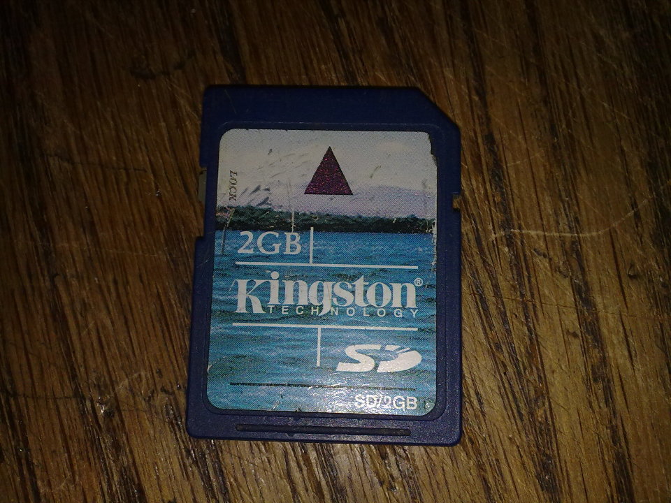 Зовнішній накопичувач пам'яті micro SD марки Kigston на 2 Гб - setam.net.ua