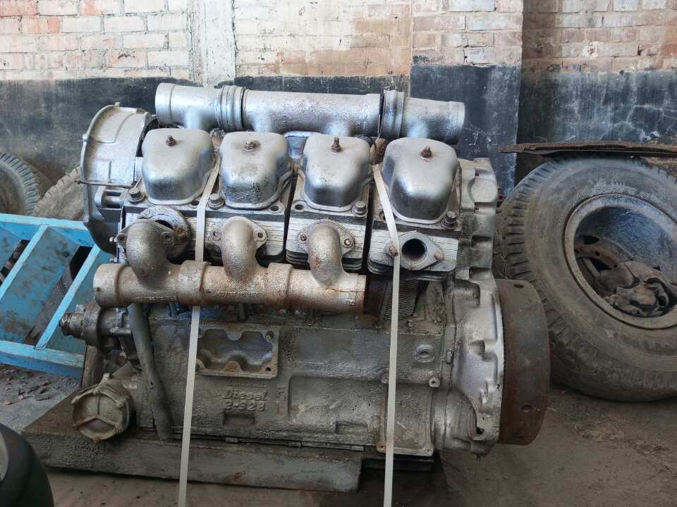 Двигун вантажного автомобіля TATRA-2-928-1, бувший у користуванні ...