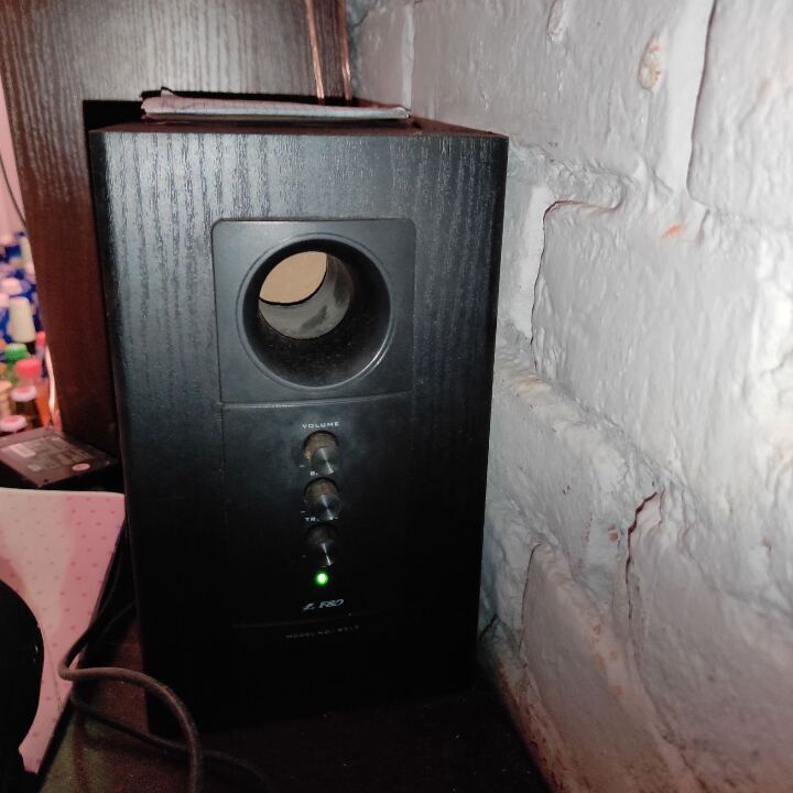 Динаміки фірми PHILIPS модель FW-C355 2шт., сабвуфер фірми F&D модель R ...